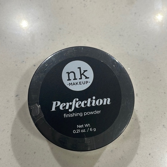 Nicka K | Makeup | Nicka K Perfection Finishing Powderbanana | Poshmark